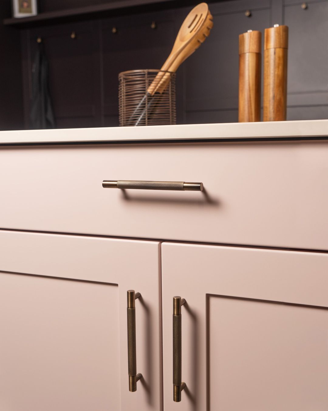 Cabinet Hardware – Handles & Knobs Direct