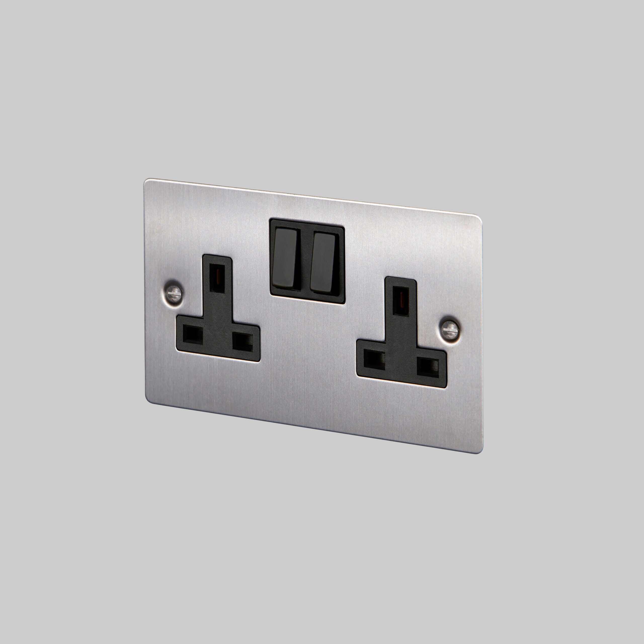 2G UK PLUG SOCKET / STEEL – Handles & Knobs Direct